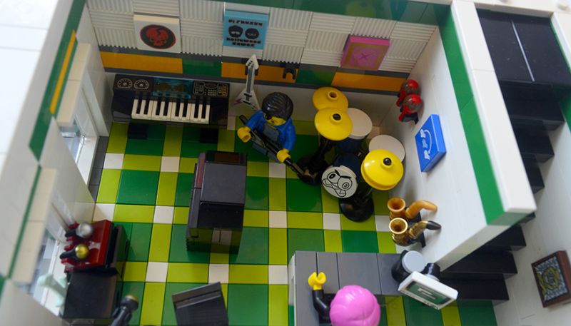 BrickNerd - All things LEGO and the LEGO fan community