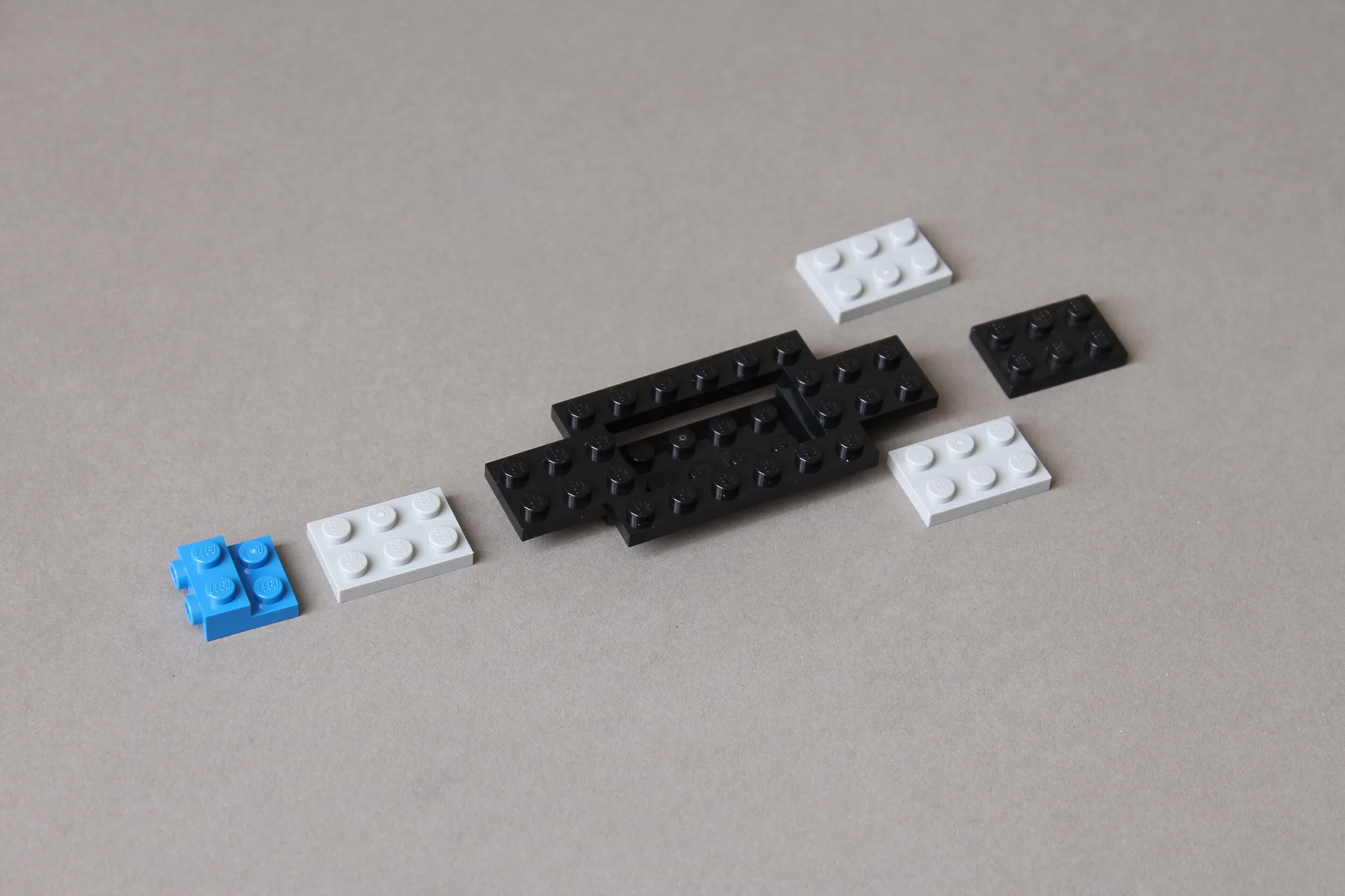 Instructions to Build a Classic LEGO Sports Car - BrickNerd - All ...