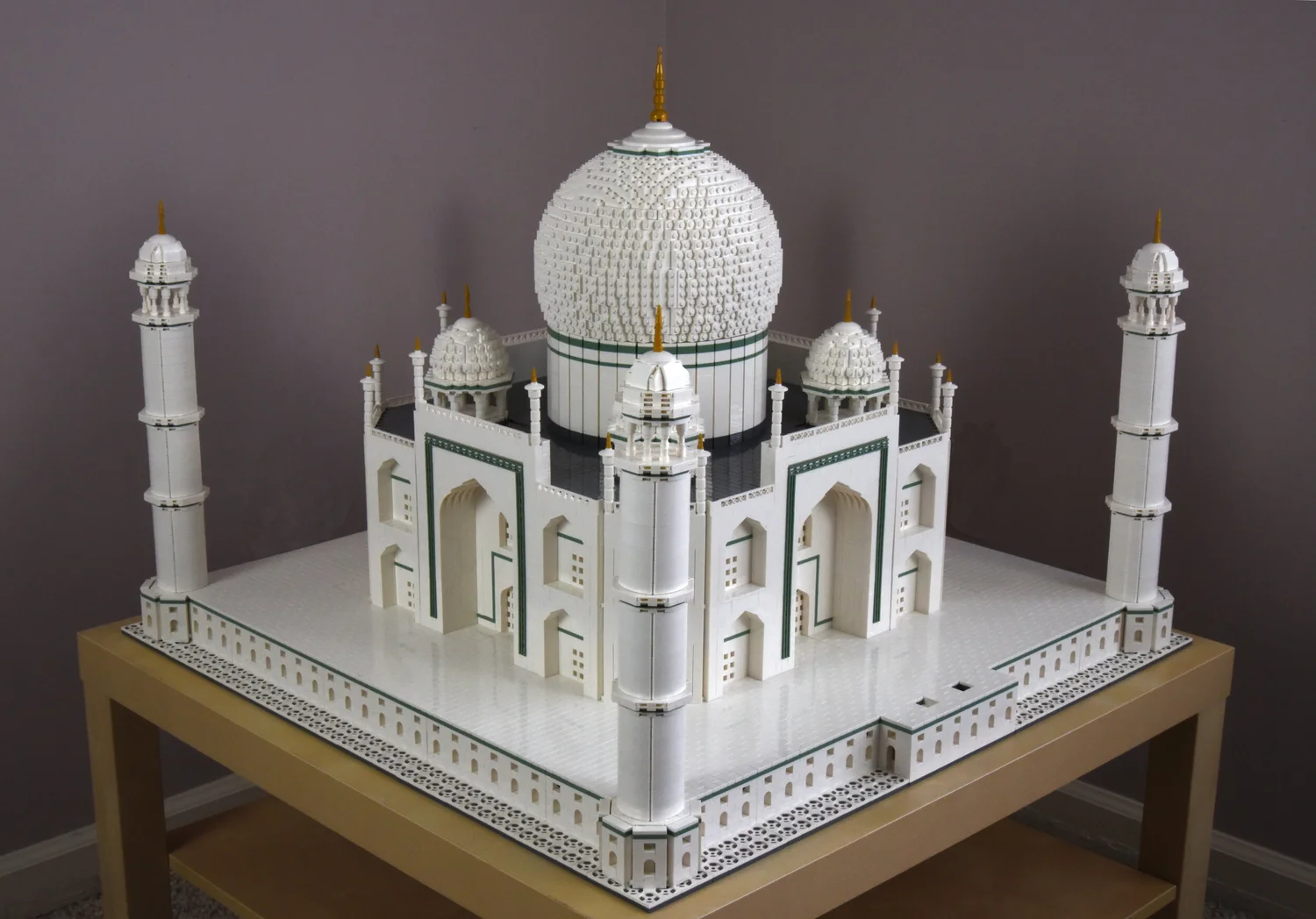 Squaring the Circle: Building Round Shapes Using LEGO - BrickNerd - All ...