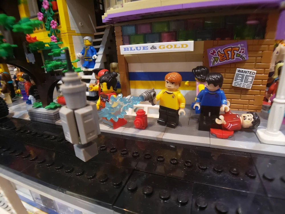 Big Mashup in Little Asia: A Tale of a Thousand Figs - BrickNerd - All ...