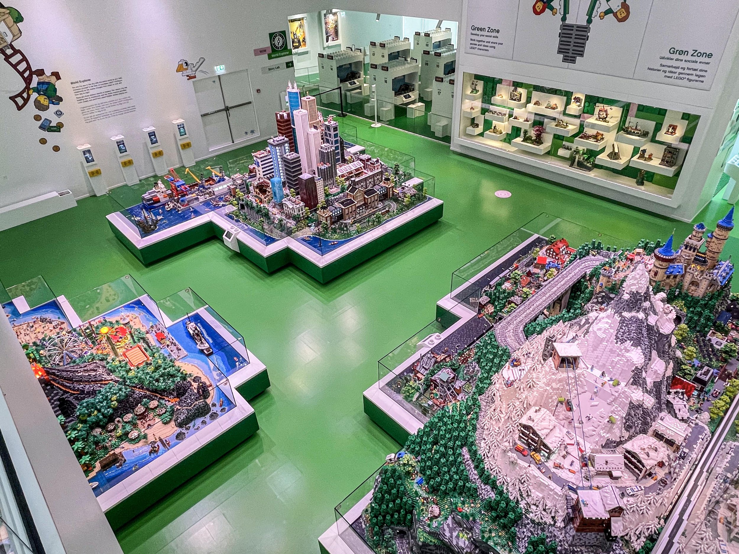 Inside the LEGO Inside Tour 2022: Day Three - BrickNerd - All things ...