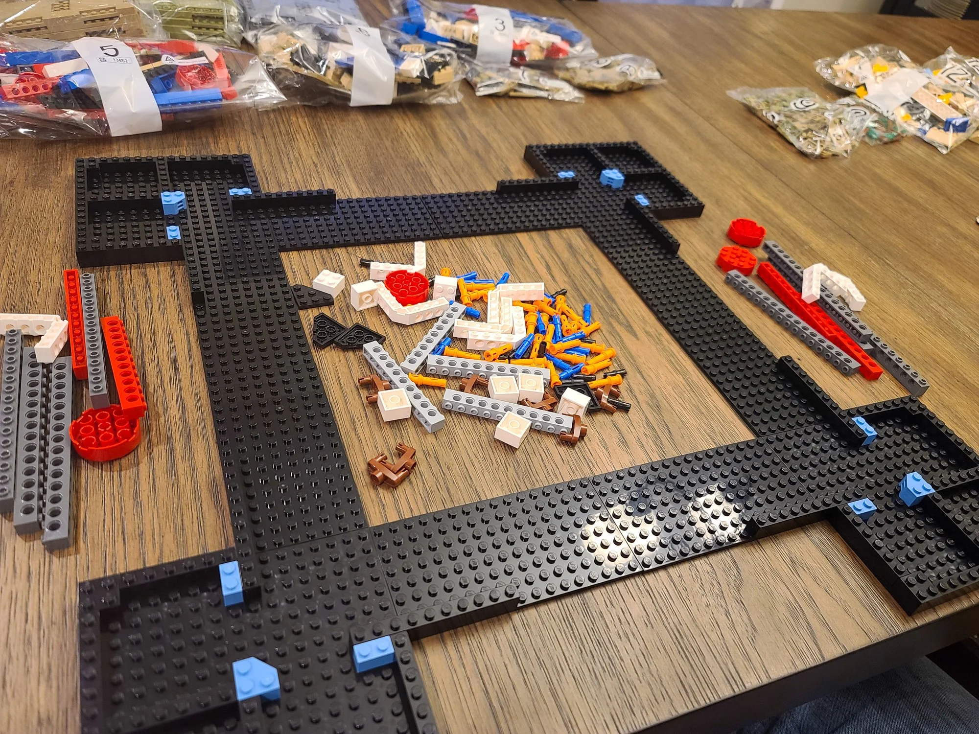 The LEGO UCS Christmas Tree: A Holiday Build Journal - BrickNerd - All ...