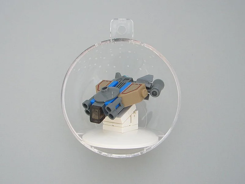 A LEGO Christmas Bauble Secret Santa Tradition - BrickNerd - All things ...