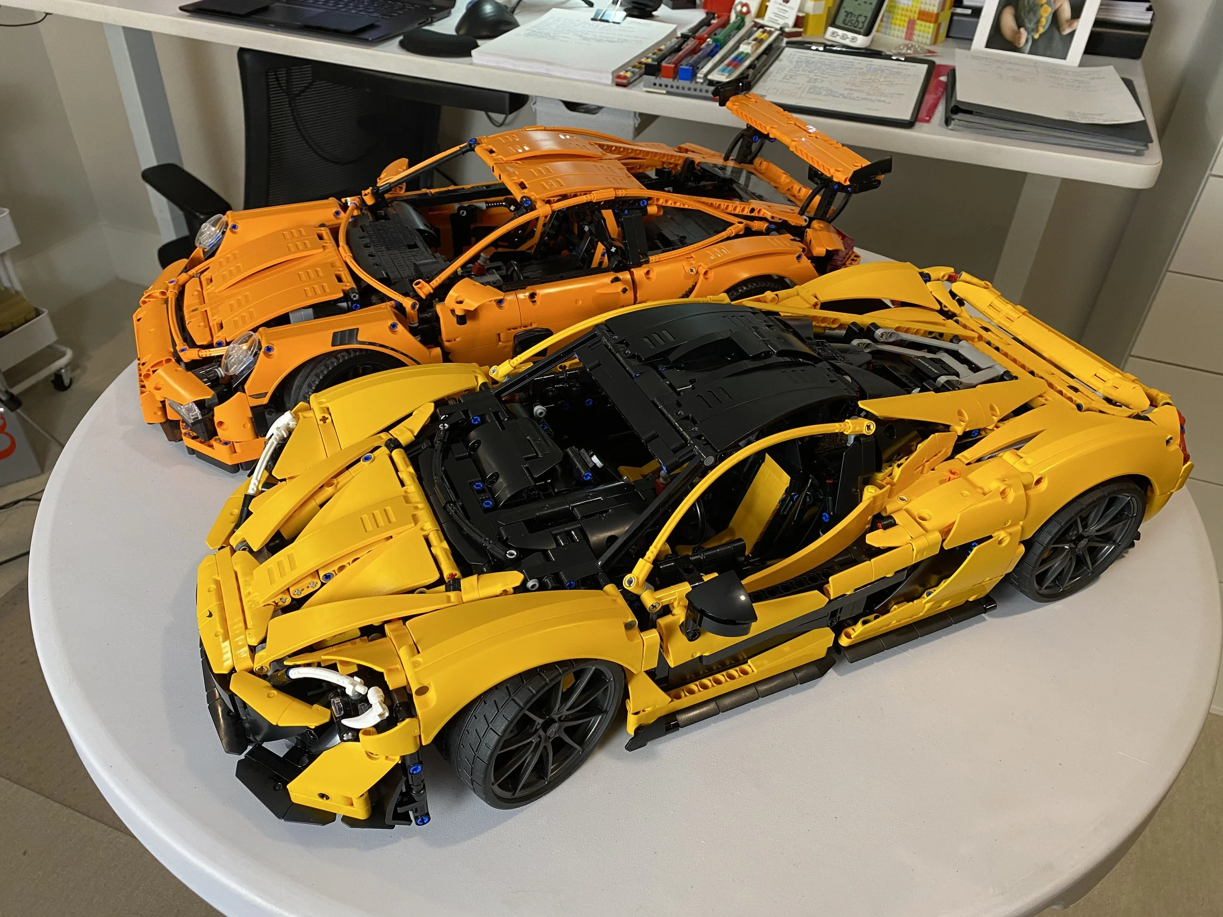 A Racing Expert's Take on the LEGO Technic McLaren P1 Hypercar ...