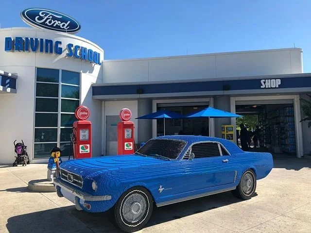 Life-Sized LEGO Cars: Brick-Built Autos From Simple to Stunning ...