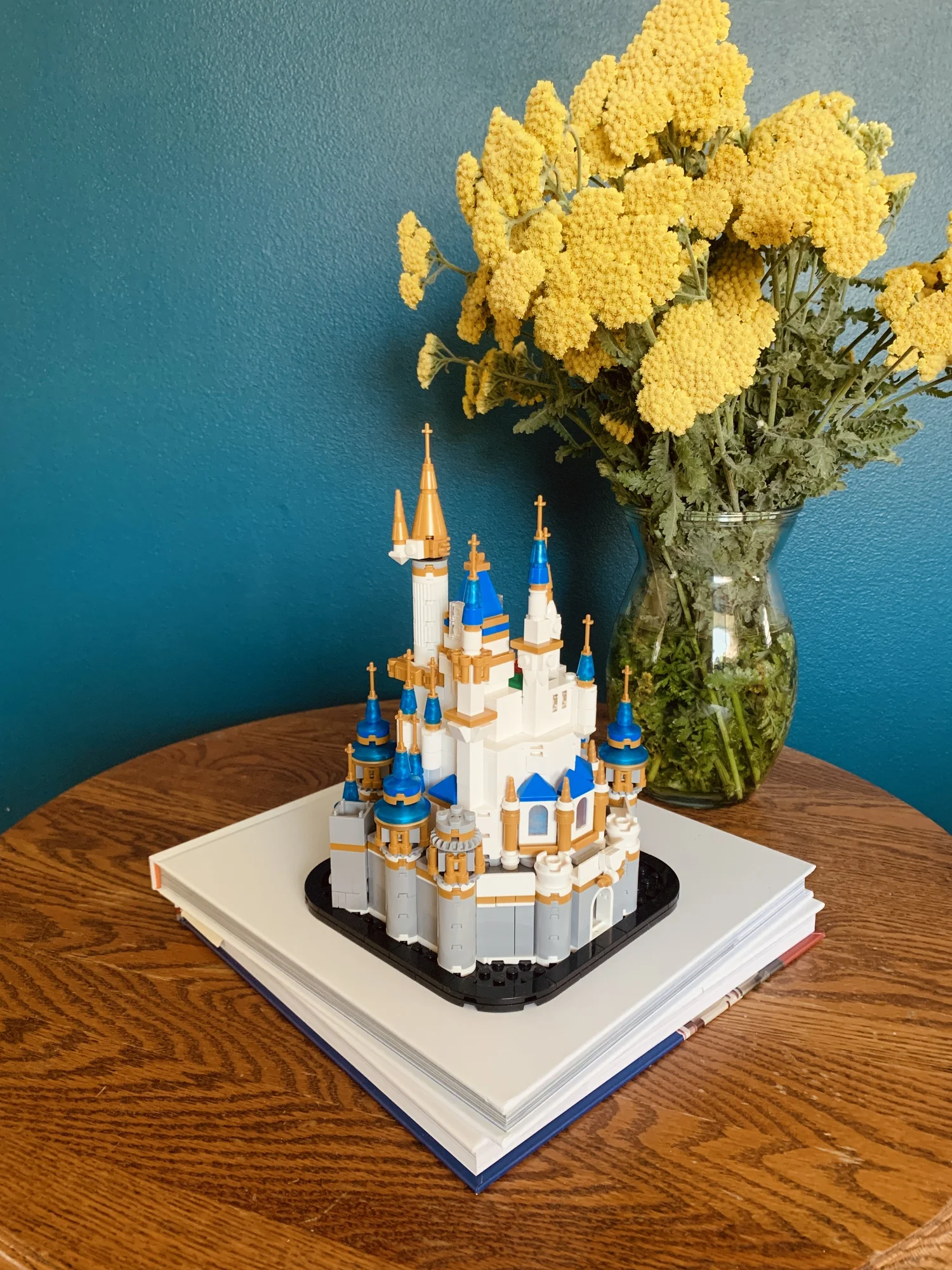 The Art of Castle Building: Turning Fantasy Into LEGO Reality ...