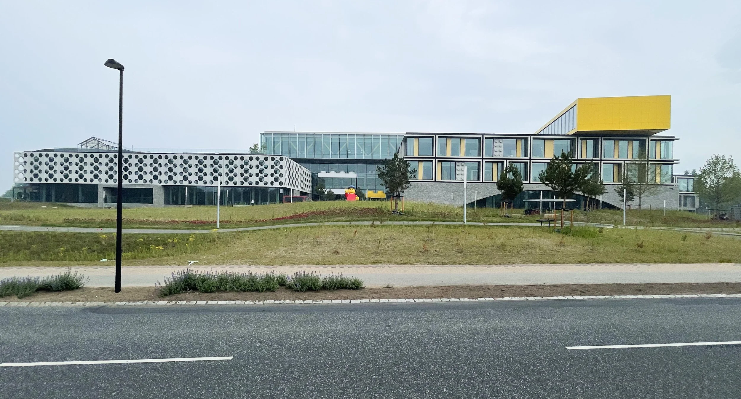 Inside the LEGO Inside Tour 2022: Day 2 - BrickNerd - All things LEGO ...