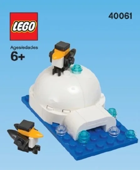 Shelters in the Snow: A Look At LEGO Igloos - BrickNerd - All things ...