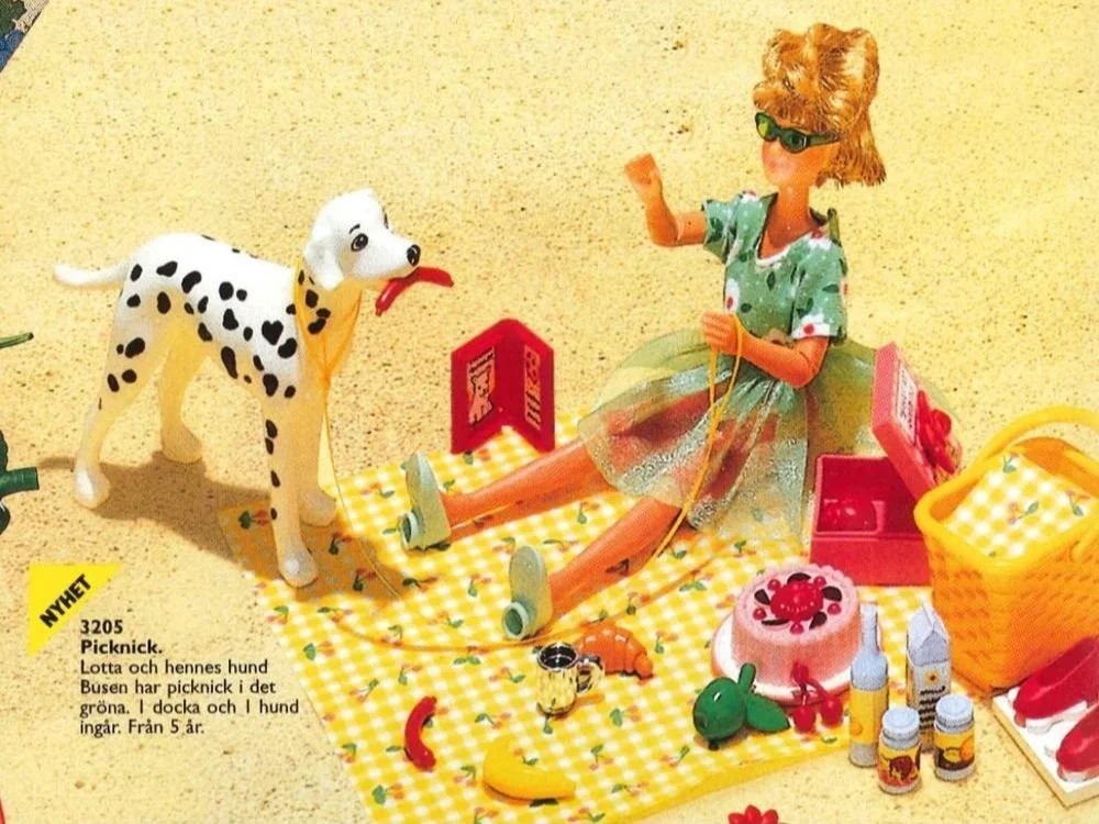 A Builder's Guide to the Scrumptious LEGO Sausage - BrickNerd - All things LEGO and the LEGO fan ...