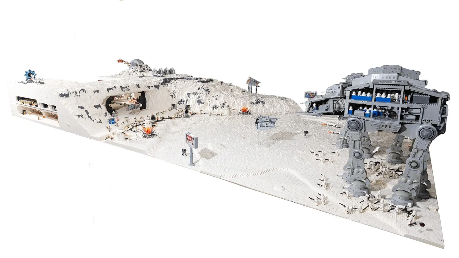 200,000-Piece Battle of Hoth is the LEGO Star Wars UCS of Our Dreams ...