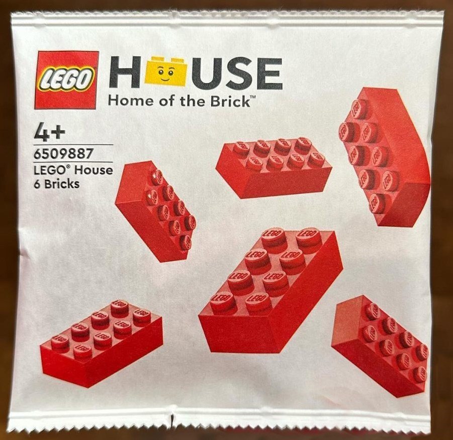 LEGO Is Changing from Raised to Recessed Logos on Its Iconic Bricks ...
