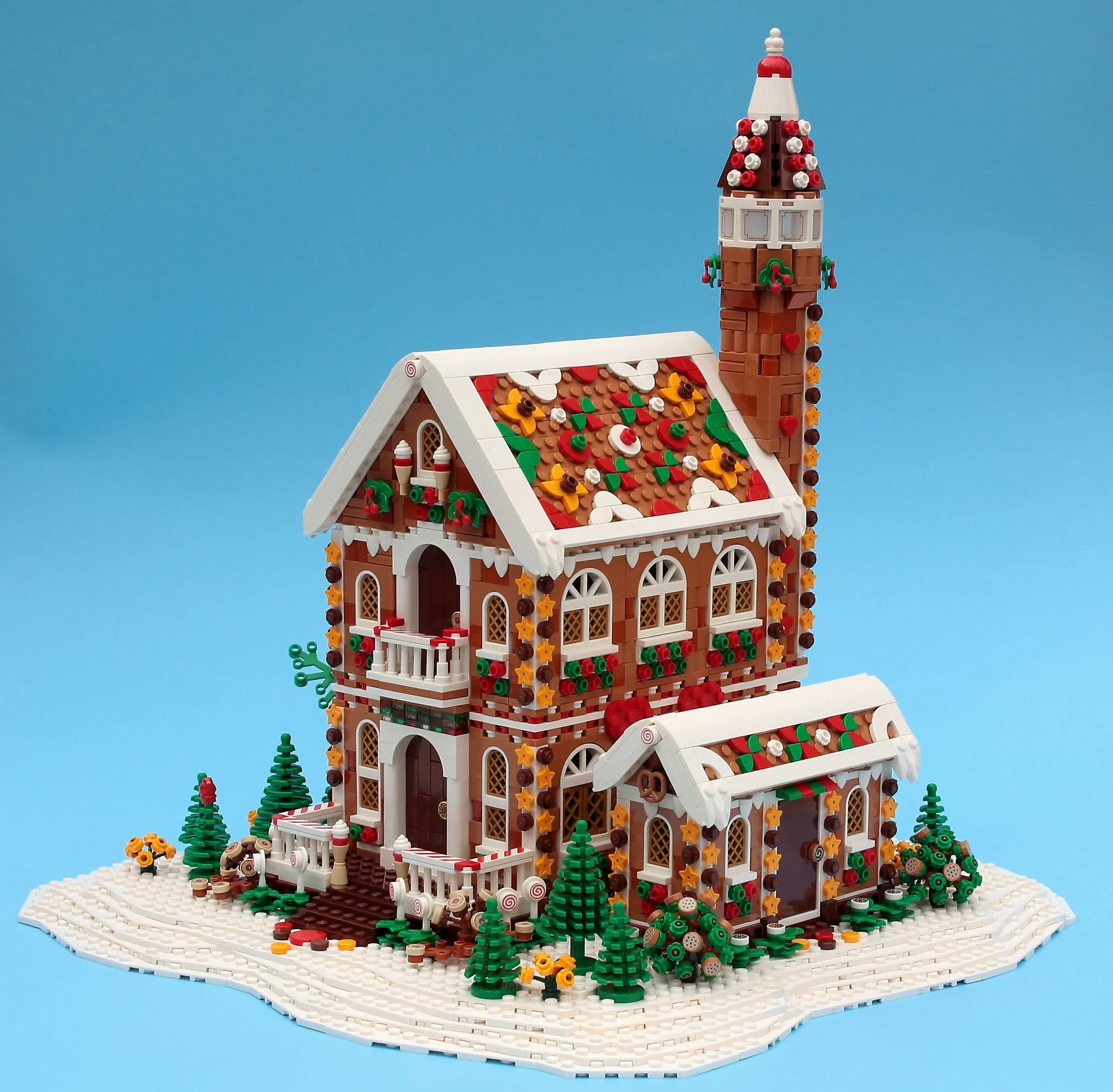Sugar and Spice: LEGO Gingerbread Houses Good Enough To Eat - BrickNerd ...