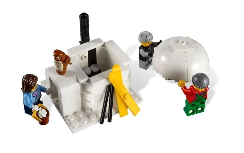 Shelters in the Snow: A Look At LEGO Igloos - BrickNerd - All things ...