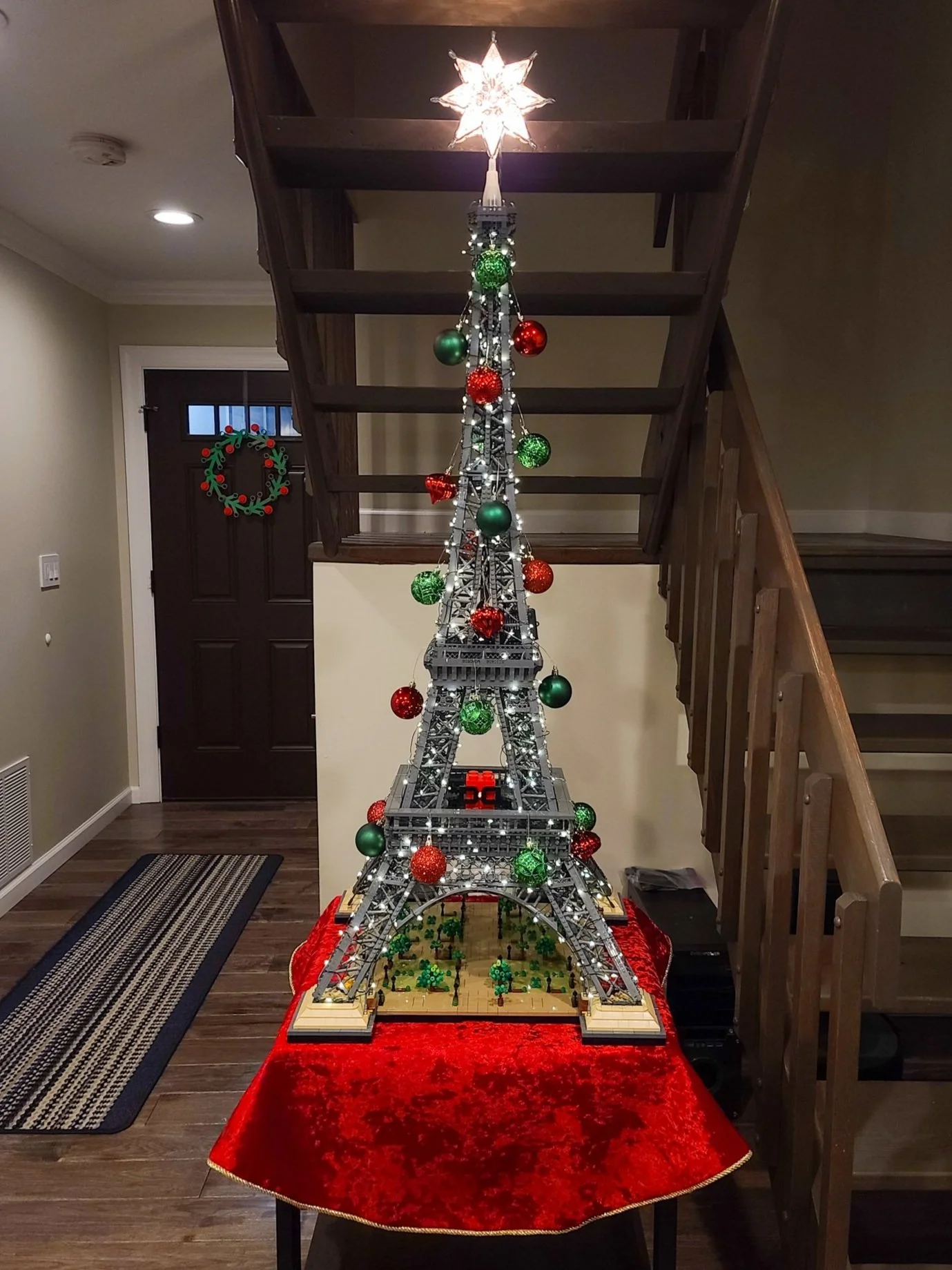 The LEGO UCS Christmas Tree: A Holiday Build Journal - BrickNerd - All ...