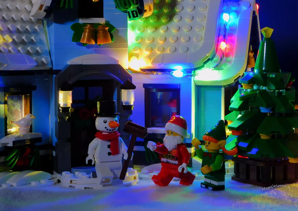 The Secret Adventures of LEGO Minifigs: It’s Christmas Time ...