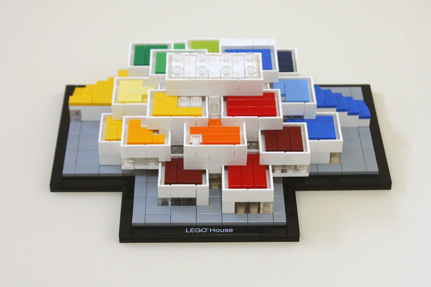 LEGO House Exclusive Sets: Only in Billund - BrickNerd - All things ...