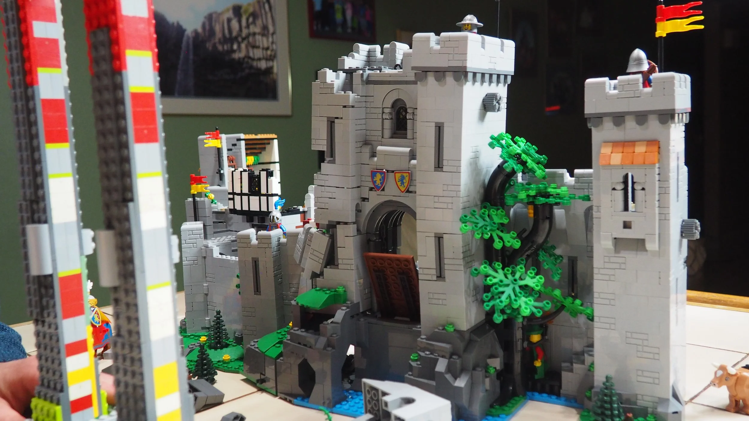 Castle Smashing: A Chunky Way to Pre-Sort a Set - BrickNerd - All ...