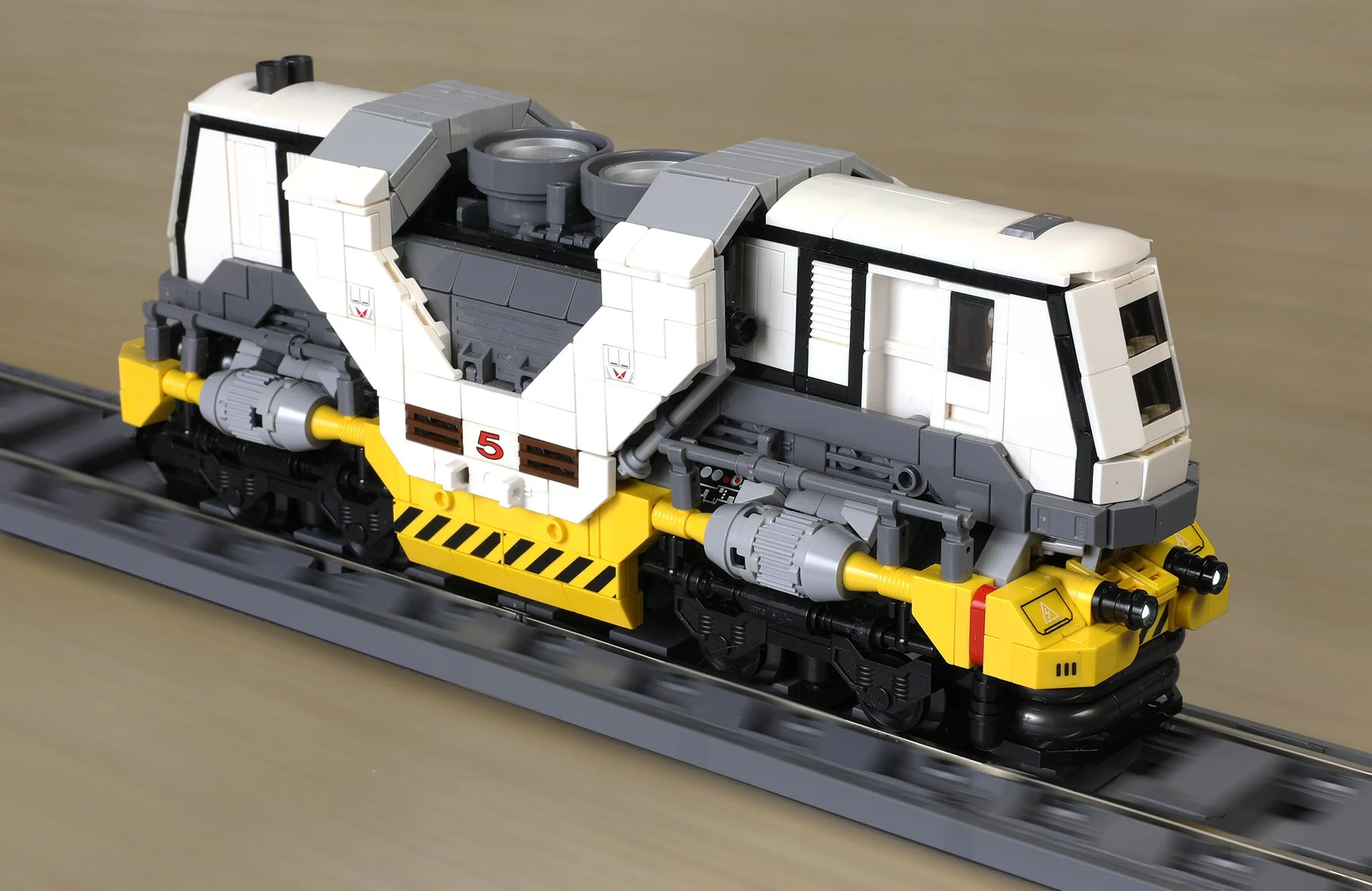 A Spaceship on Wheels: The New Hashima Cybertrain - BrickNerd - All ...