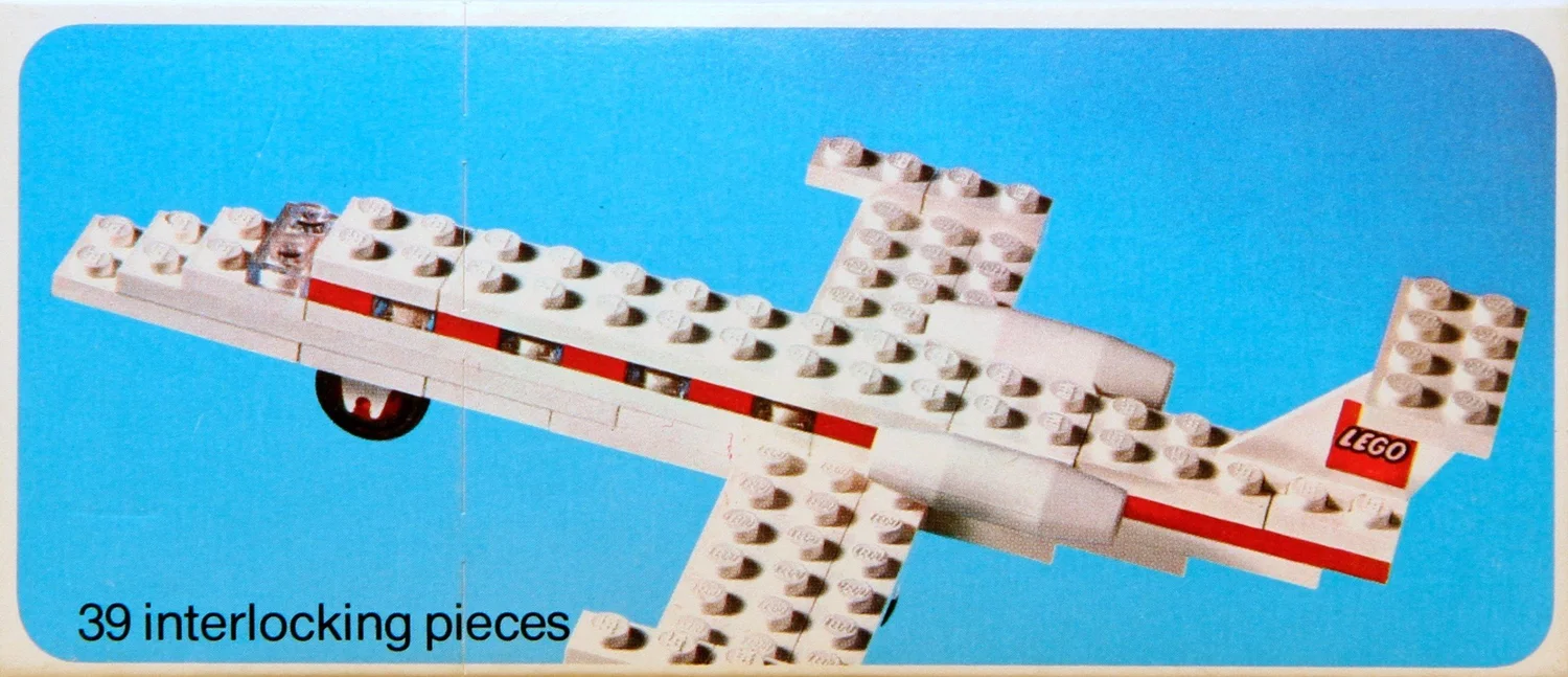 Everything You Want to Know About LEGO Model Airplanes - BrickNerd ...