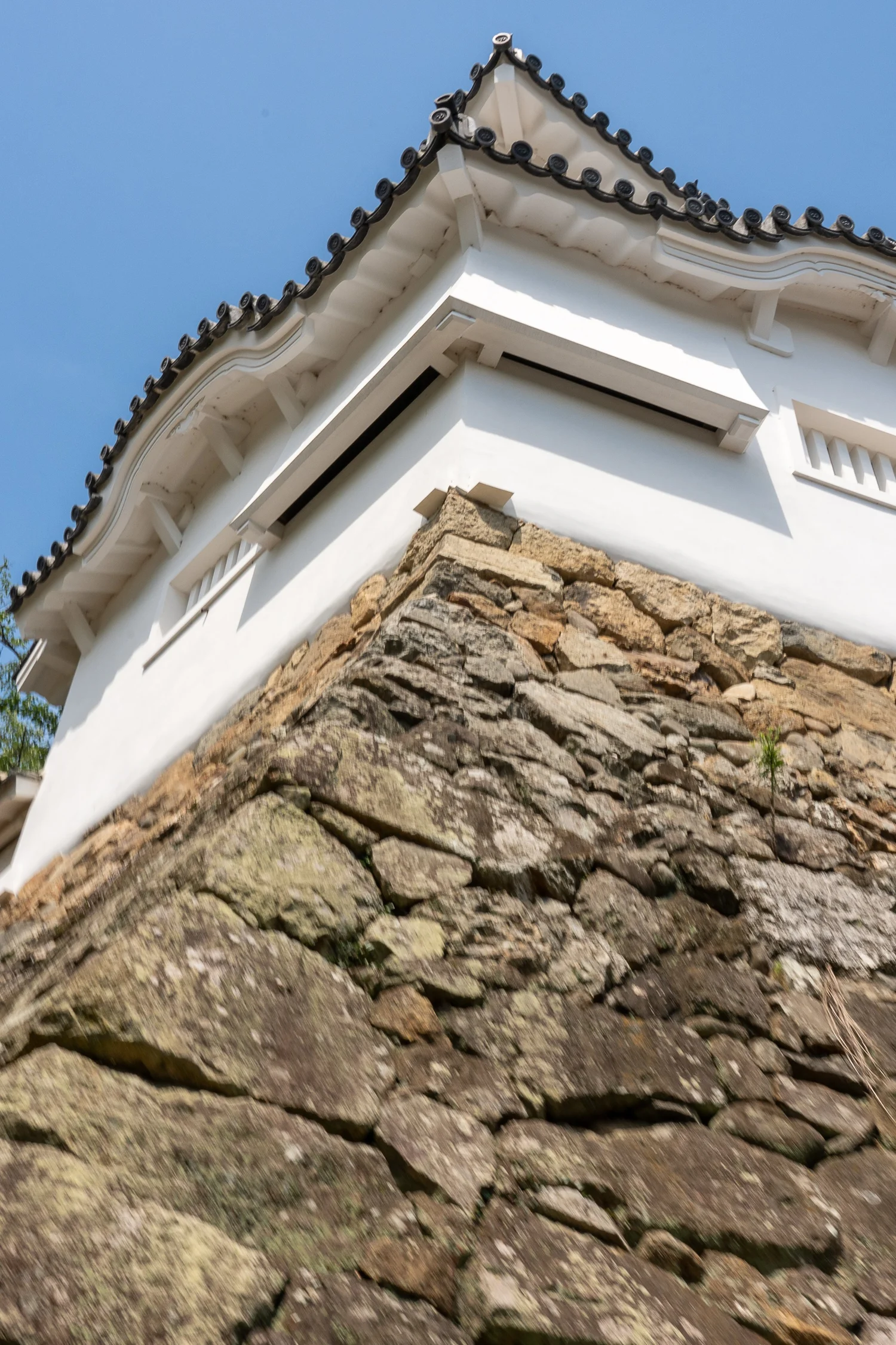 Castle on a Hill: An Architectural Tour of Himeji Castle - BrickNerd ...