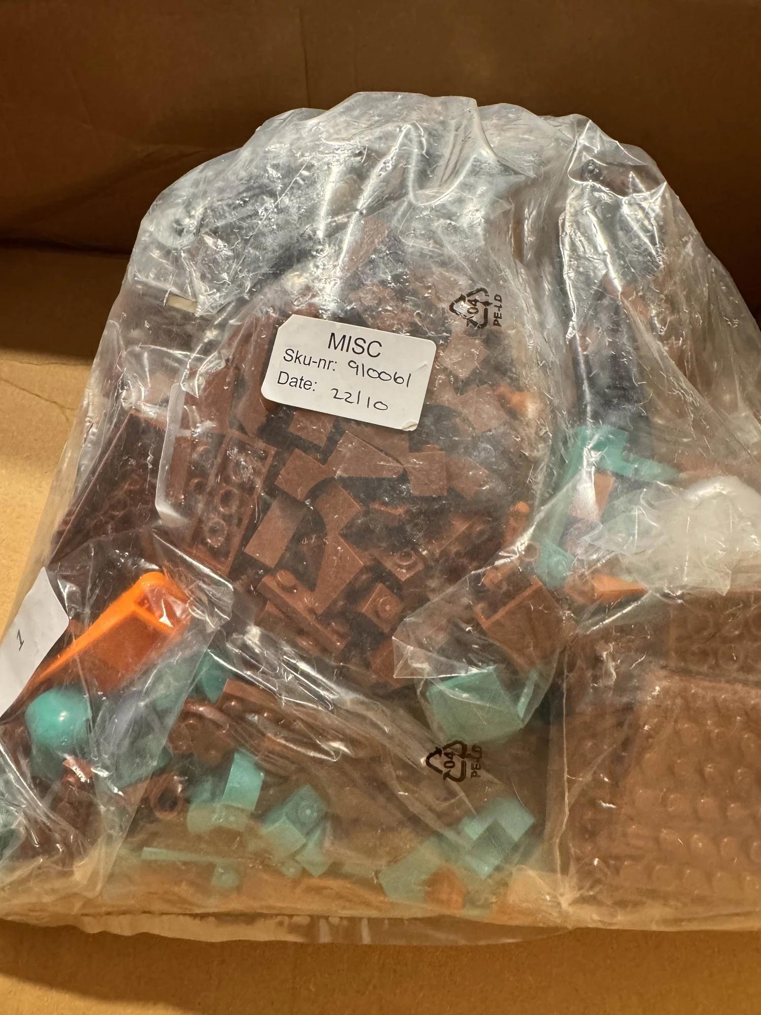 Alt W.A.L.T.: Building a Bley BrickLink Travel Buddy - BrickNerd - All ...