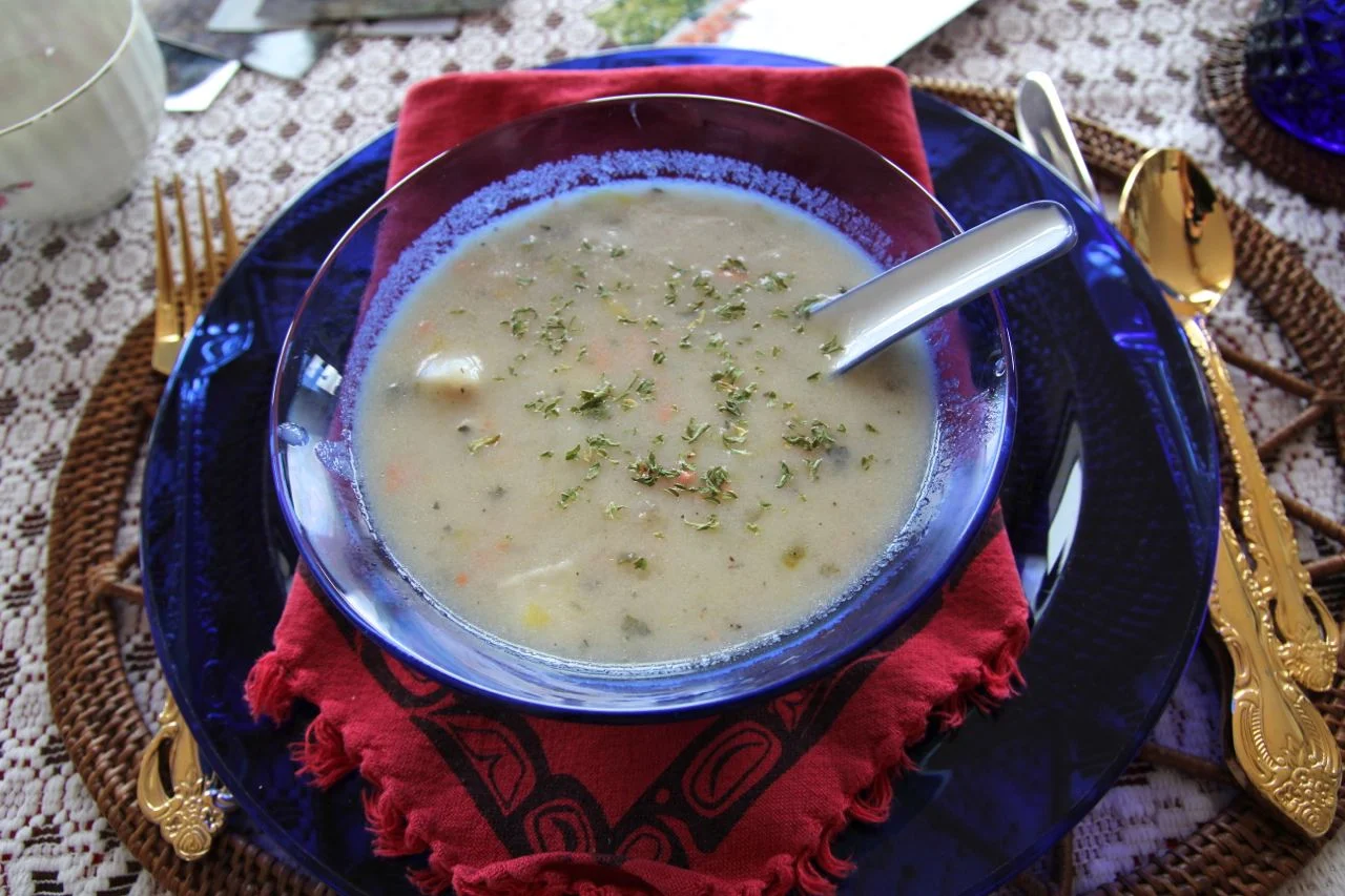 Keenawii's Kitchen: a Haida Feast — FEAST: An Edible Road Trip