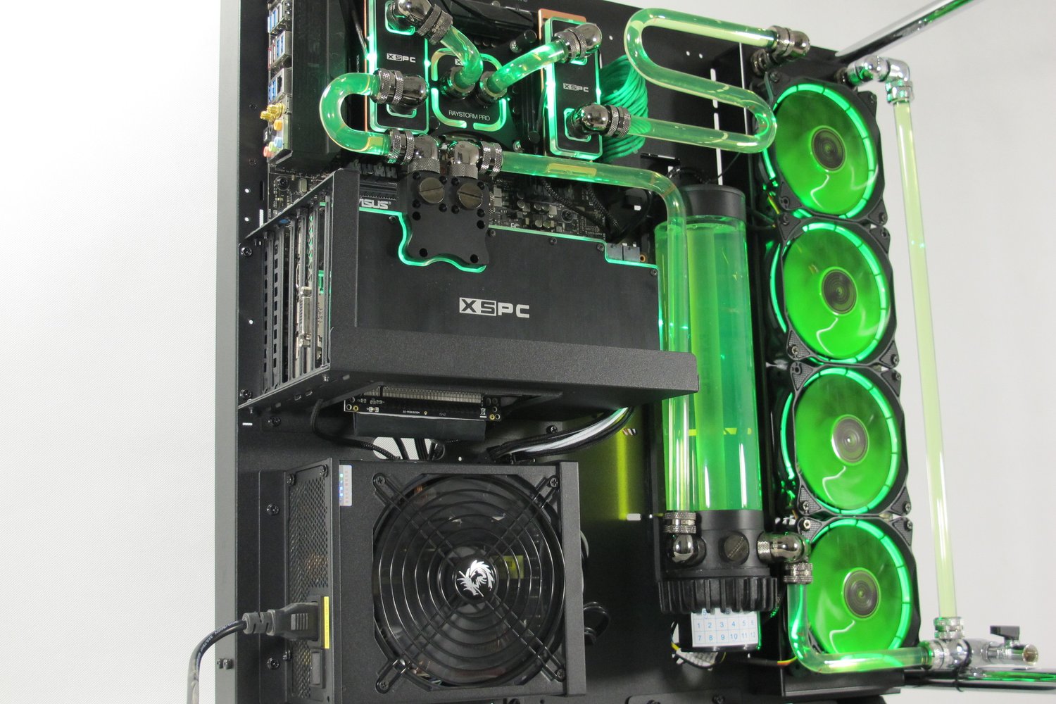 Showcase — XSPC - Performance PC Water Cooling
