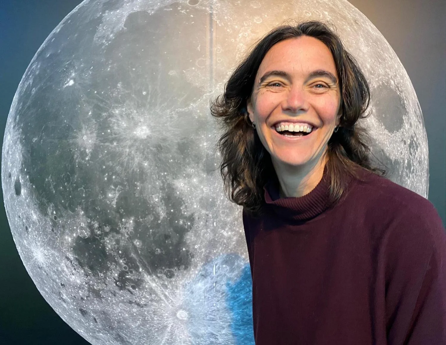 about — THE MOON IS MY CALENDAR