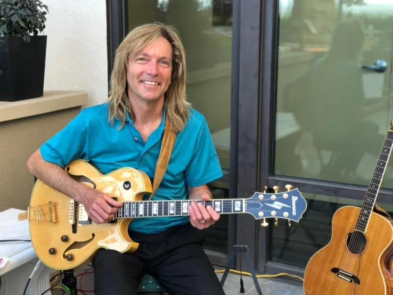 Solo Guitar — Bill Sickles