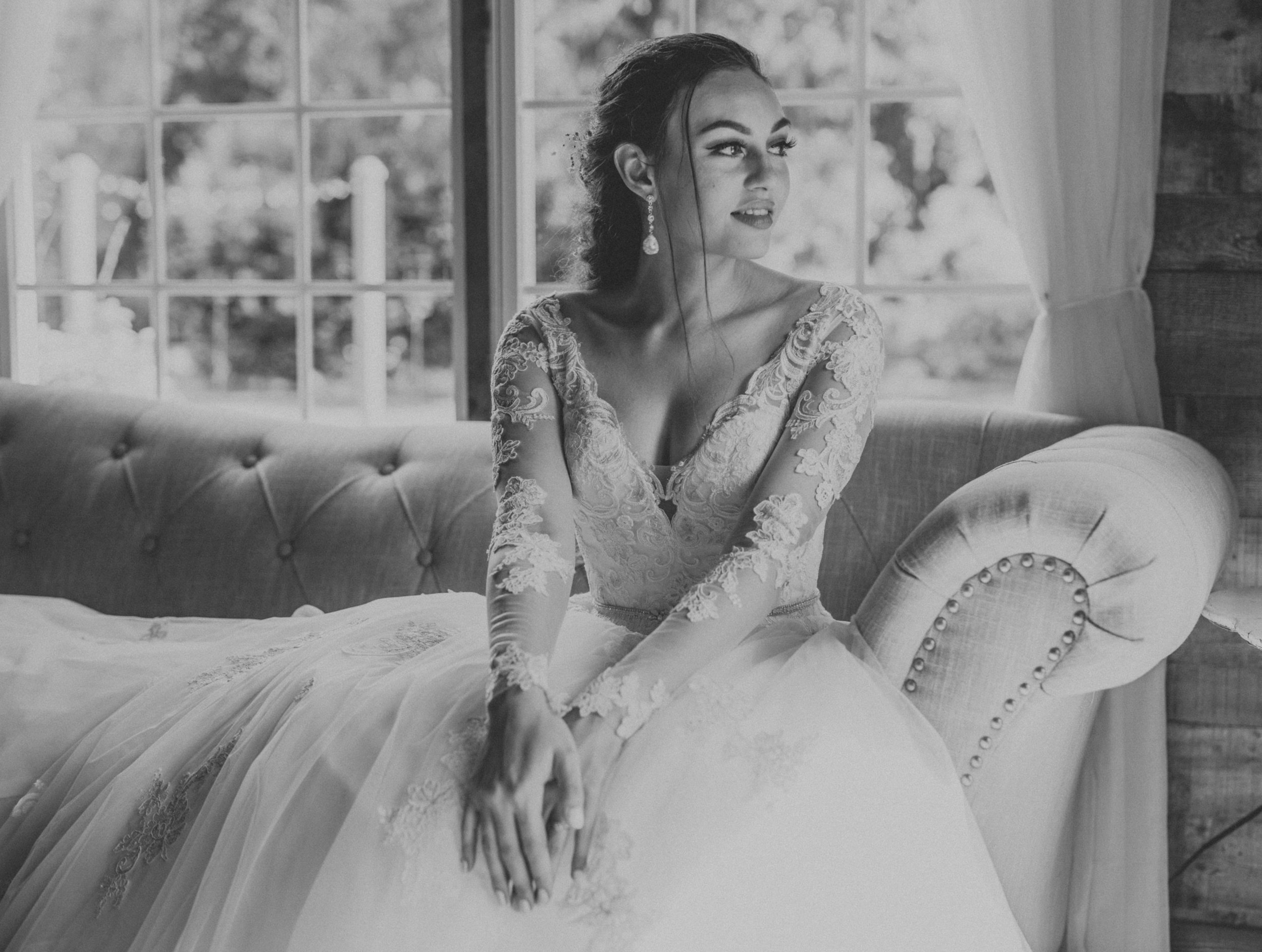 Sara Maynard Bridal Portraits — Christine Wozz Photography | Weddings ...