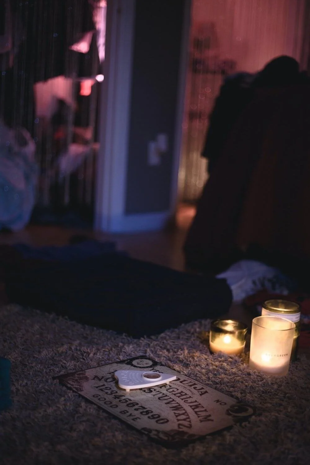 Hearing Footsteps & Knocking At Night Spiritual Meaning