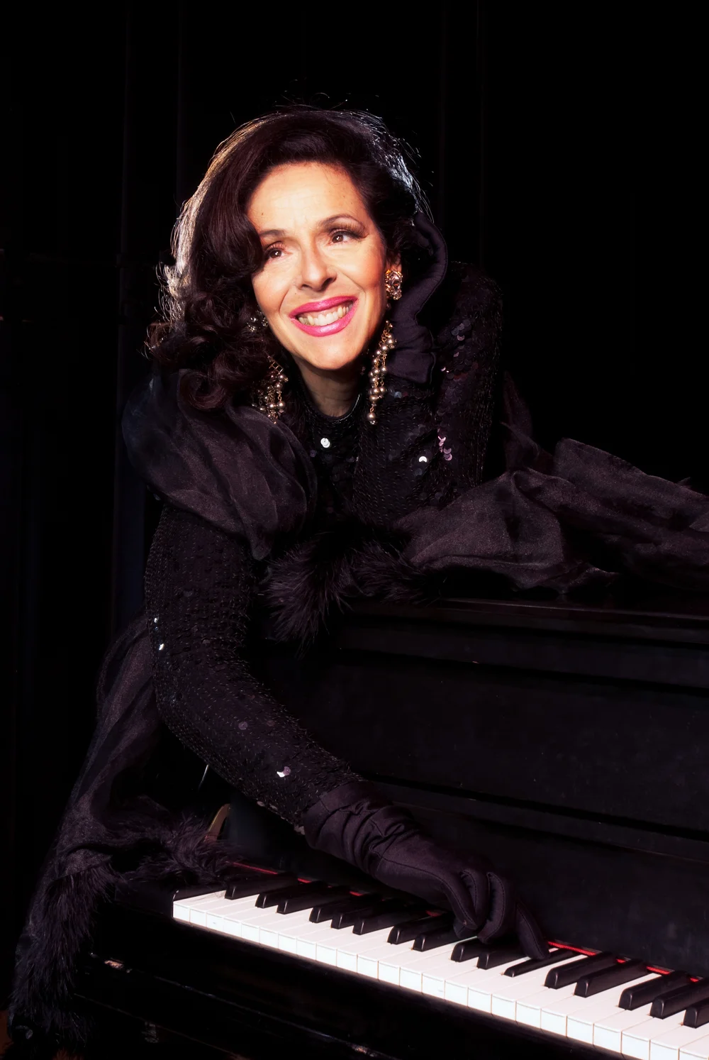 Voice Lessons / Coaching — Julie Cascioppo