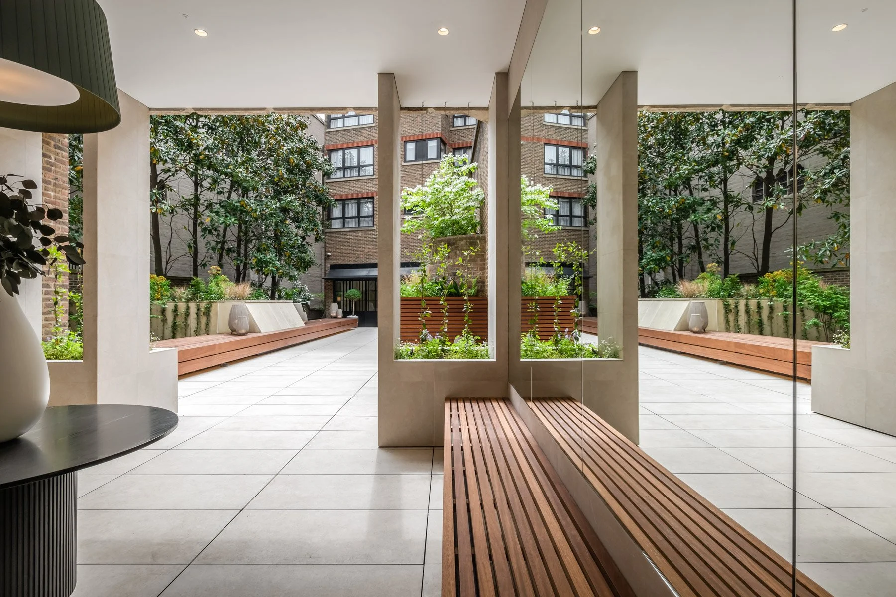 Monarch House Serviced Apartments - Kensington - London