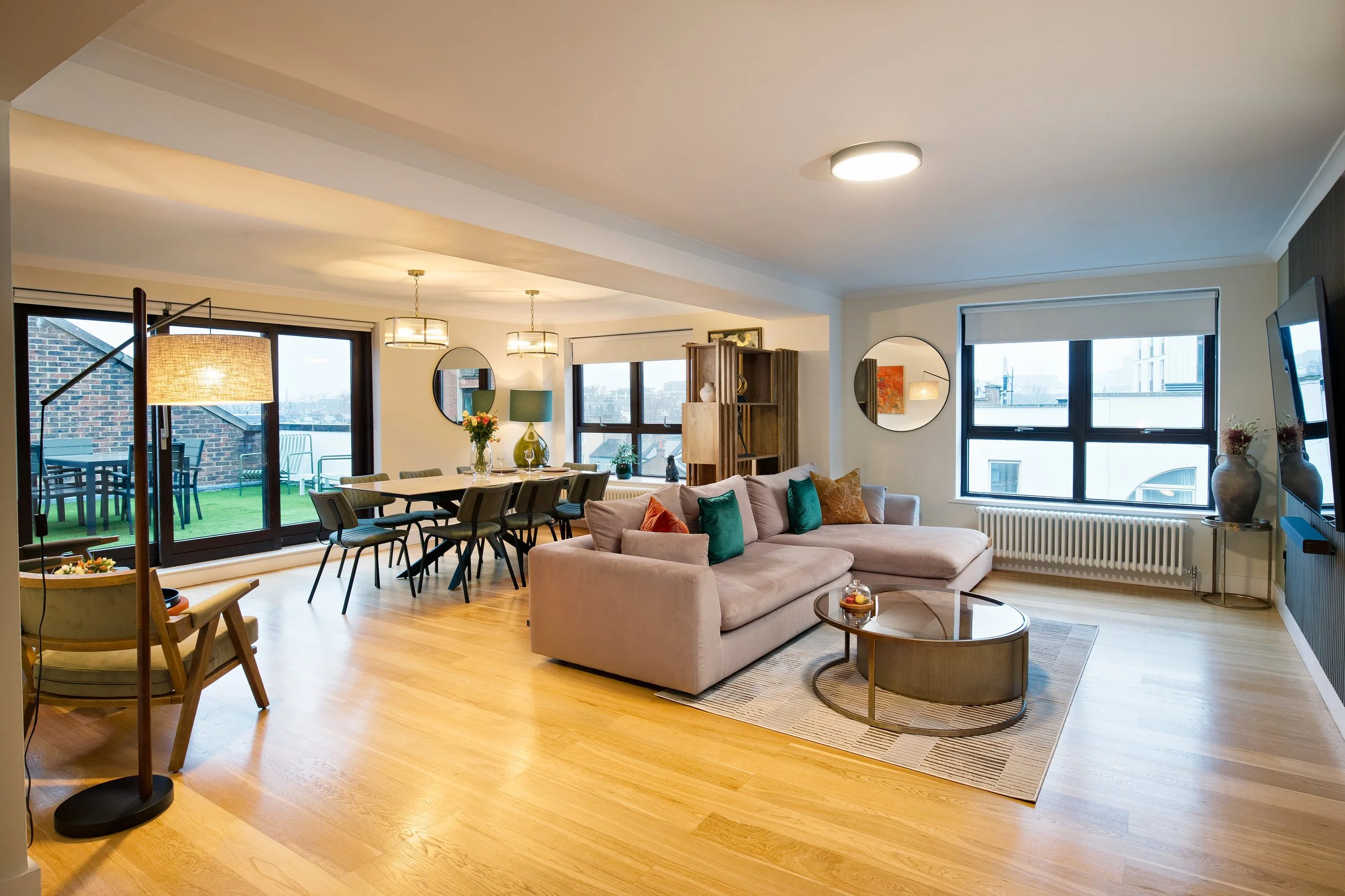 Luxury Serviced Apartments in Kensington | Monarch House London