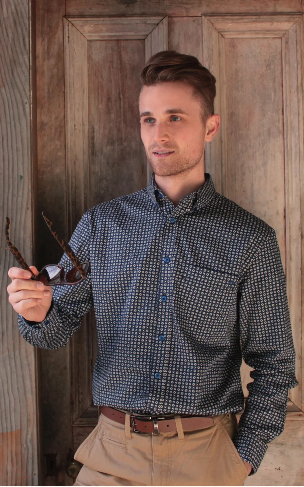 RF Scott — Auravale Industries Ltd