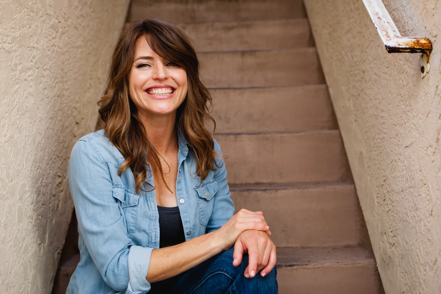 Contact — Renee Gauthier