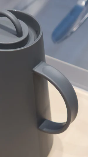 Termoskande (thermos jug) from Ole Palsby Design — danish architecture and design review