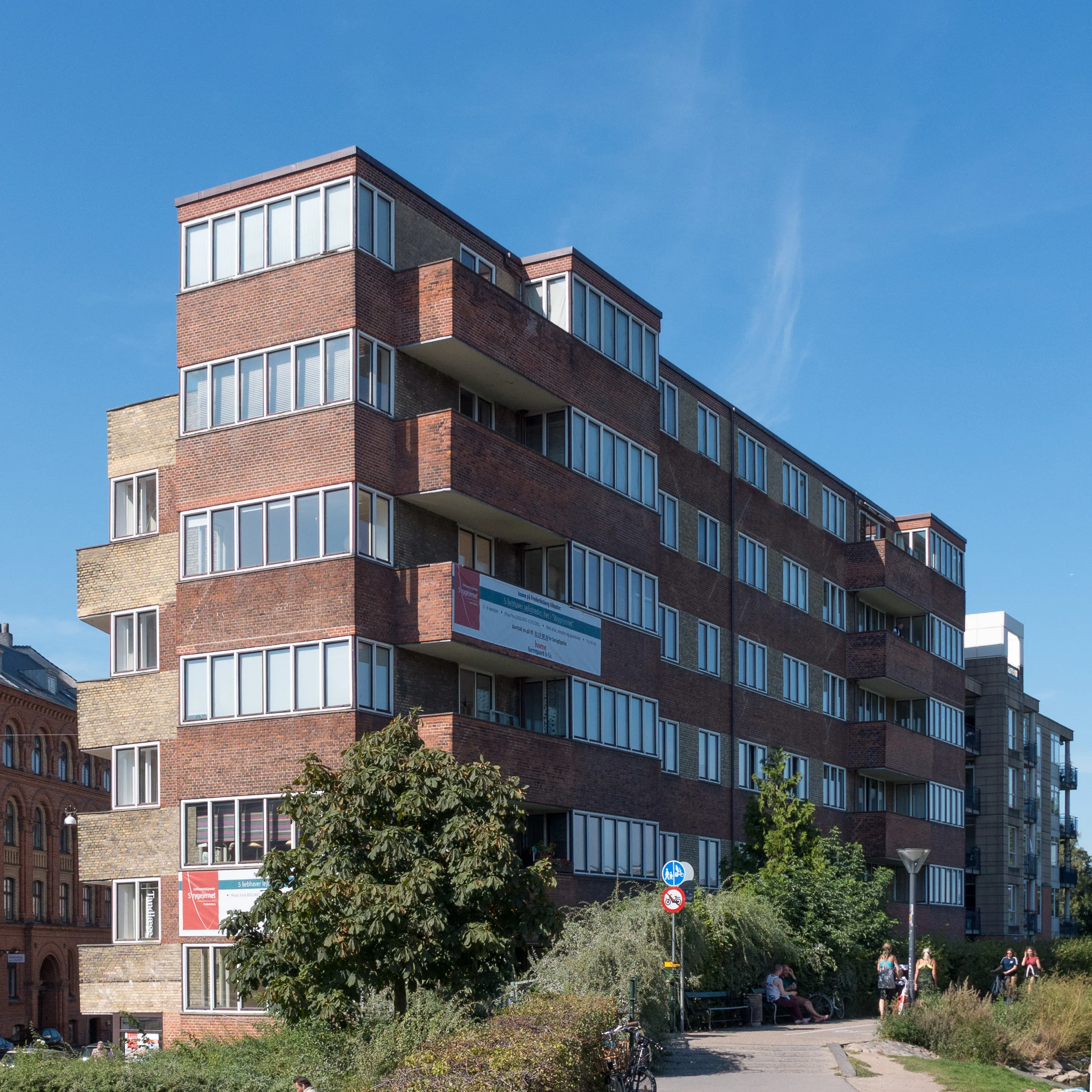 Functionalism - apartment buildings in Copenhagen in the 1930s — danish ...