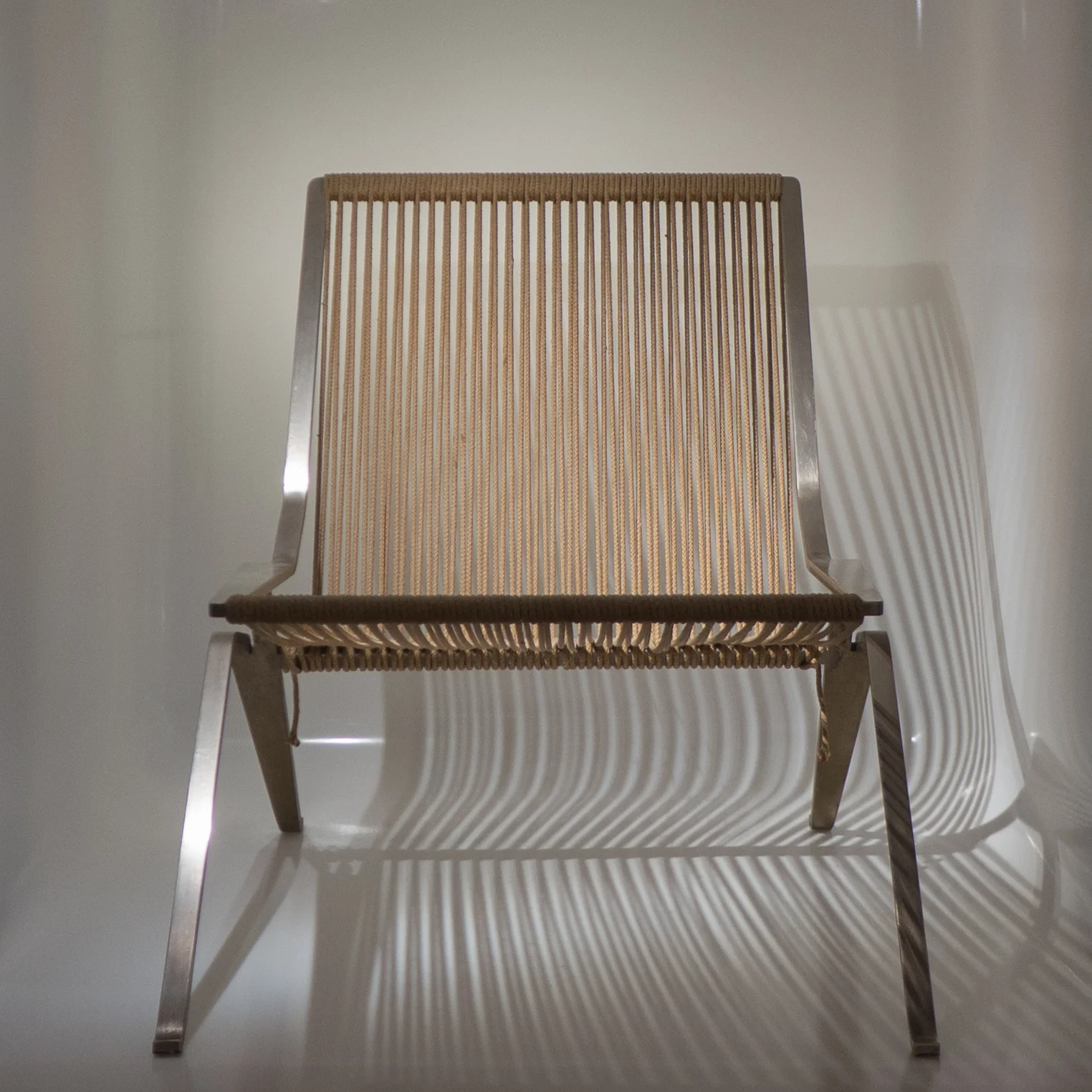 PK25 by Poul Kjærholm 1951 — danish architecture and design review