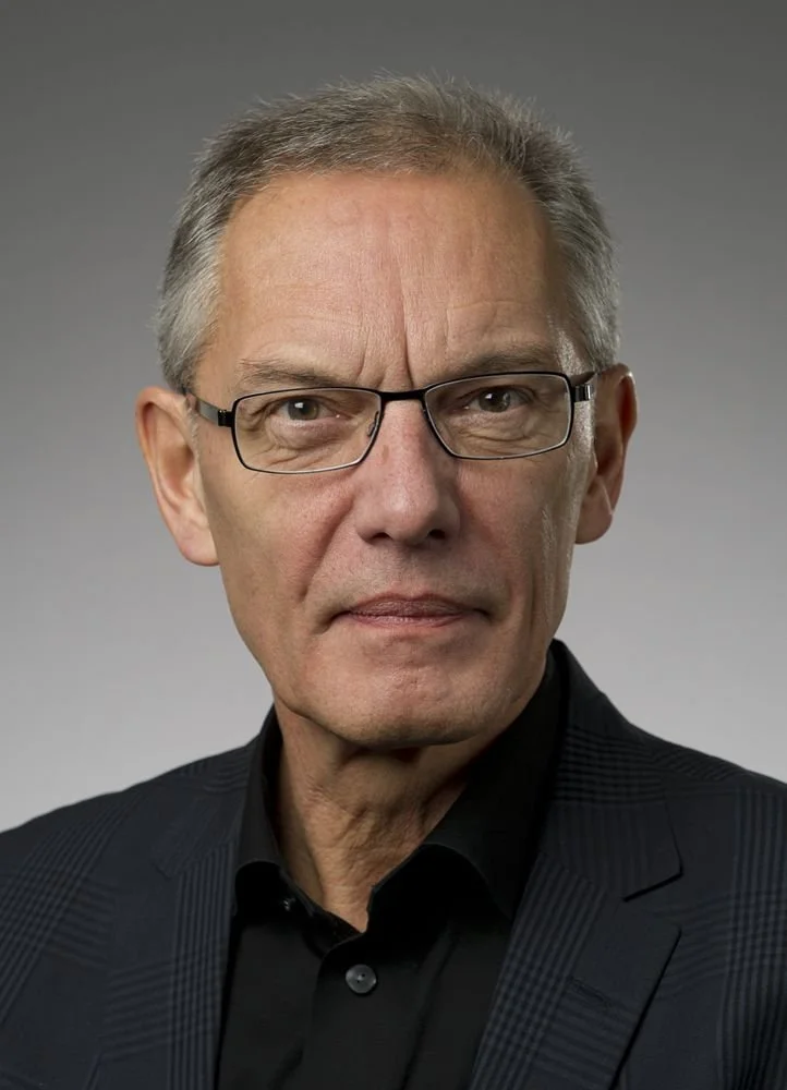 The Human Factor - Revolutionizing the Way We Live with Technology by ...