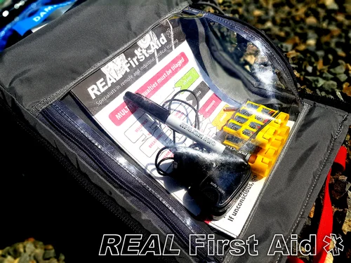 How to set up a medic bag — REAL First Aid