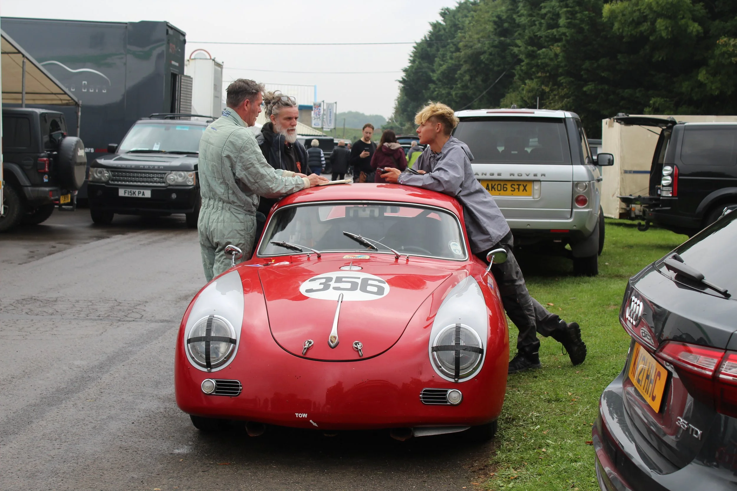 Castle Combe Autumn Classic (2024) — FISCAR - Keeping the Spirit of 1950s Sports Car Racing Alive