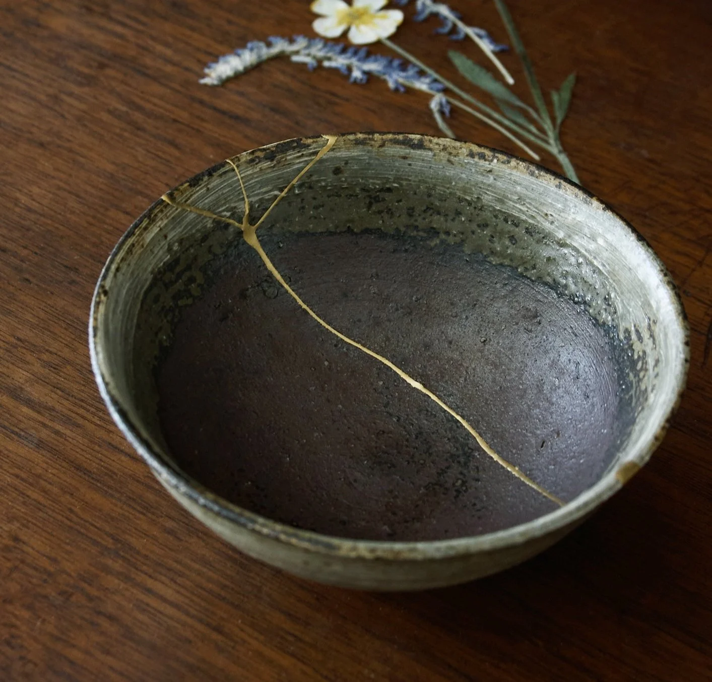 Kintsugi art by Gen Saratani for Hakeme Bowl by Japan Suite — Japan Suite