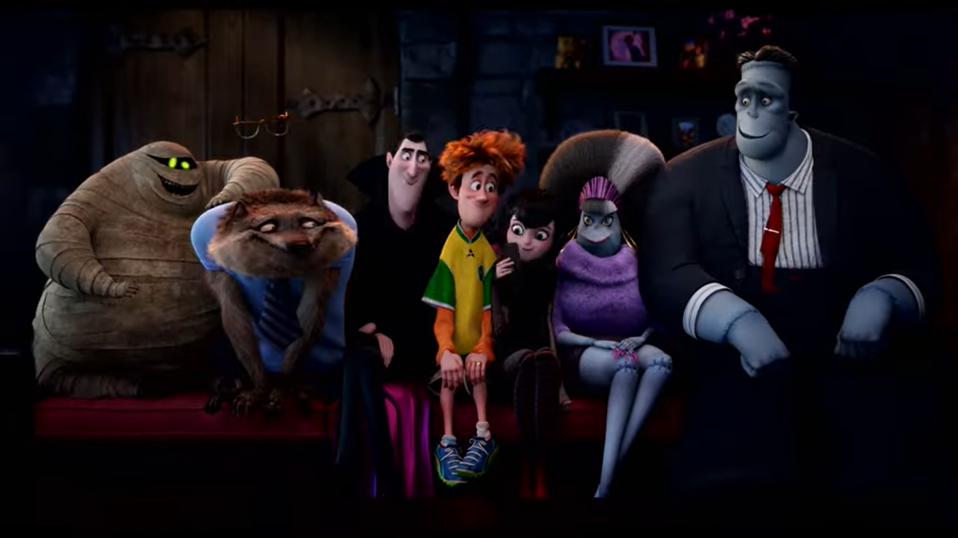 New Trailer for Animated Sequel HOTEL TRANSYLVANIA: TRANSFORMANIA ...