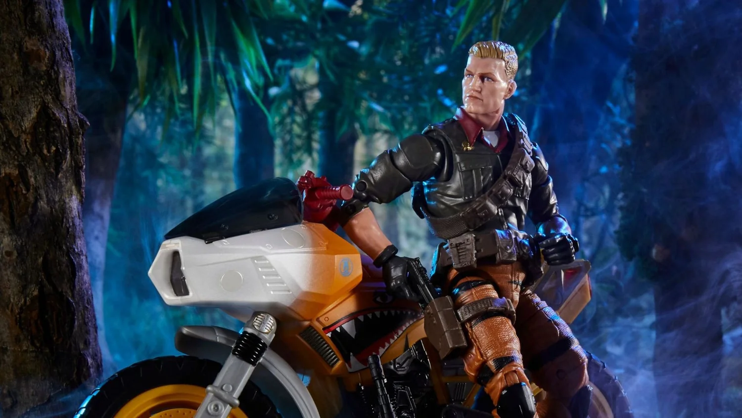 Hasbro Unveils Two New G.I. JOE Action Figures with the Cobra Stinger ...