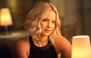 Jennifer Lawrence to Produce and Star in Romantic Comedy ONE MONTH MARK ...