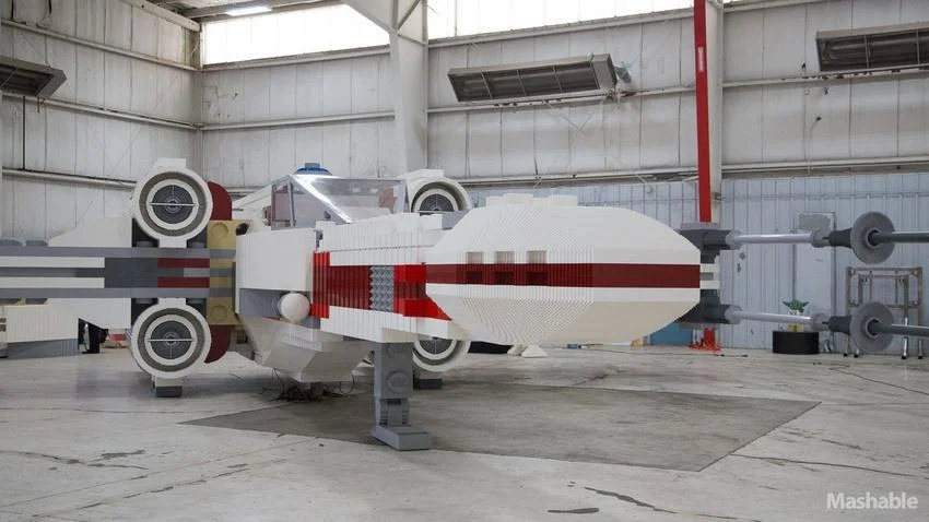 LEGO Built an Epic Full Size X-Wing! — GeekTyrant