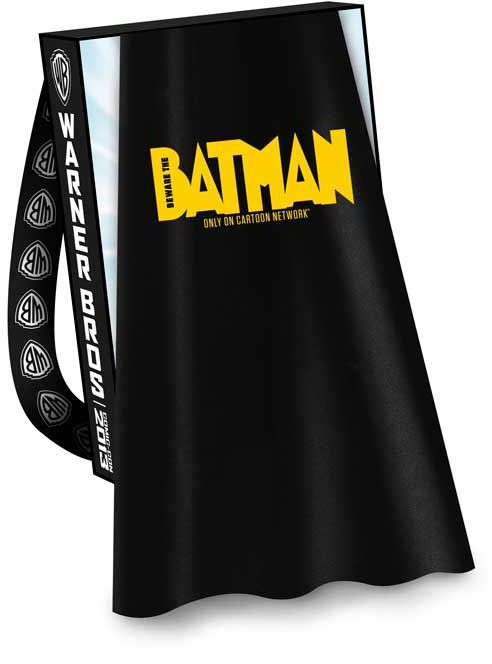 Warner Bros. Unveils Oversized Comic-Con Bags — GeekTyrant