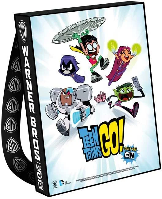 Warner Bros. Unveils Oversized Comic-Con Bags — GeekTyrant