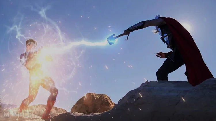 SUPERMAN VS. THOR - Super Power Beat Down — GeekTyrant